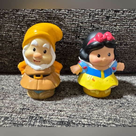 Fisher-Price | Toys | Fisherprice Little People Disney Snow White Happy ...